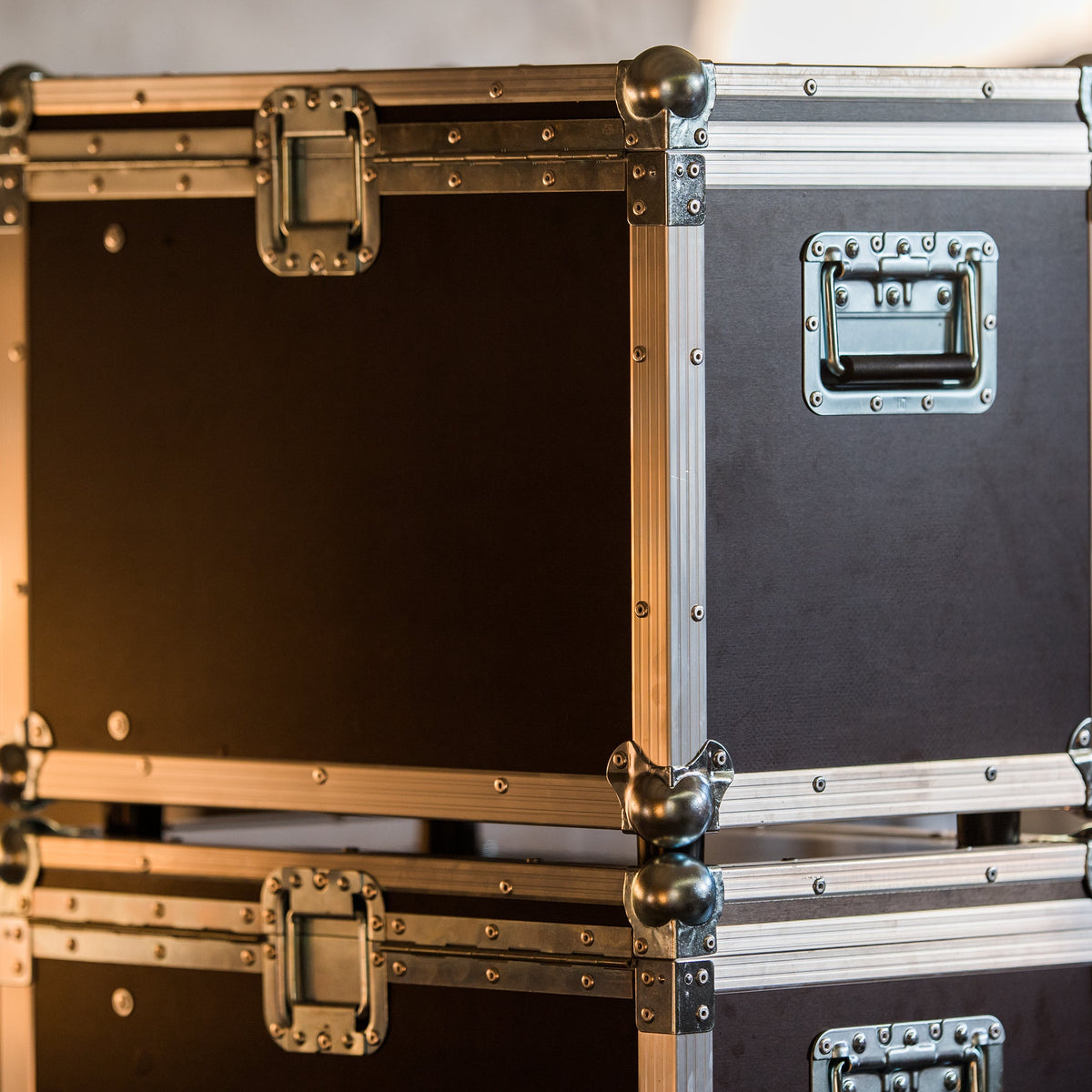 Shop Road & Rack Cases | Wheeled Road Cases & More – AVGear.com