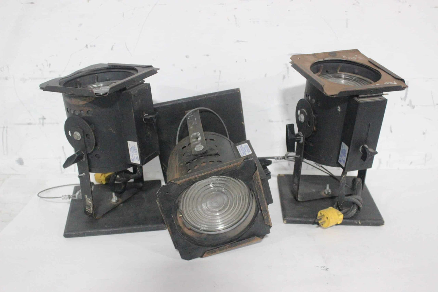 (3) Times Square Stage Lighting 6PC Series Stage Type Fixtures – AVGear.com