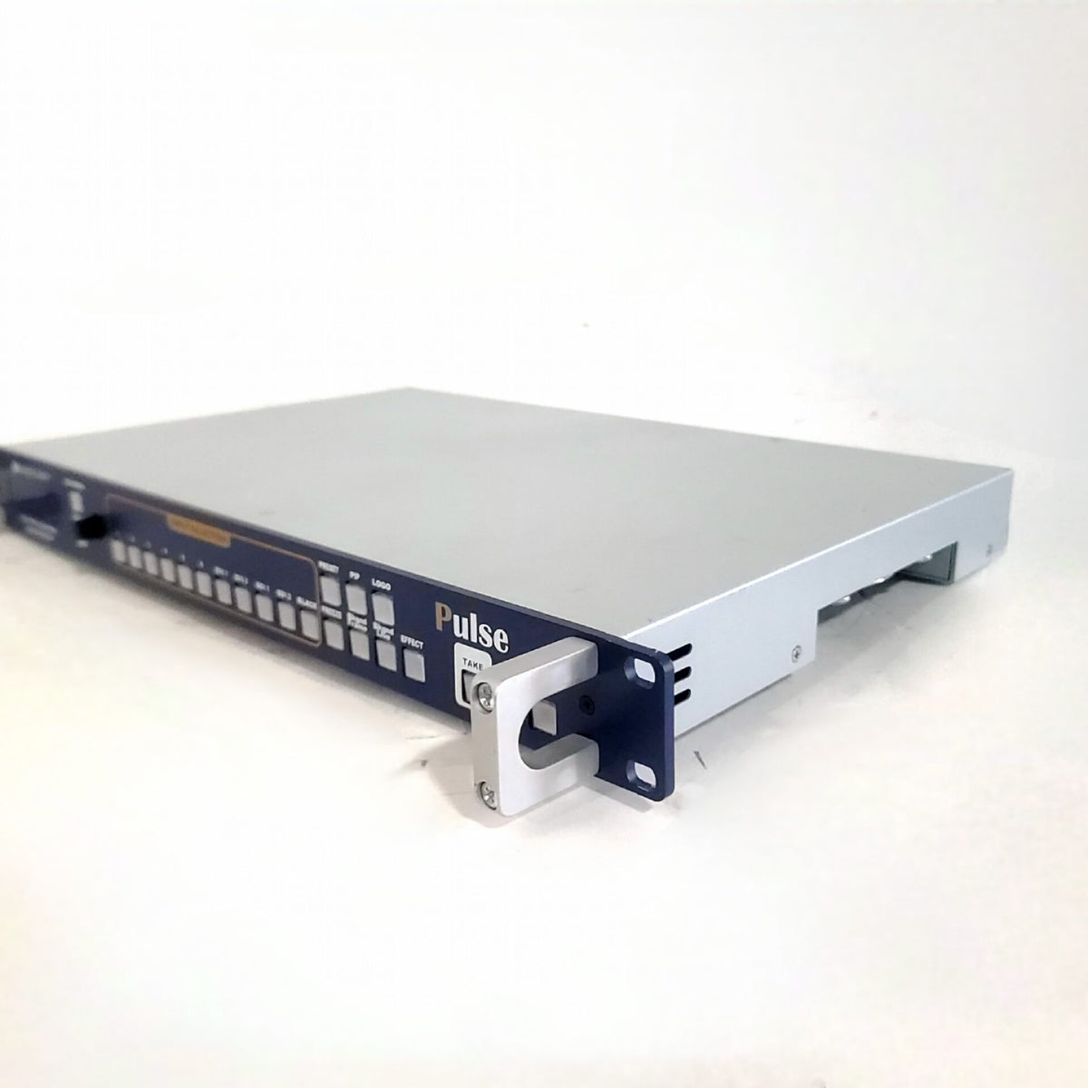 Analog Way PLS-300 Pulse Dual Hi-Resolution Scaler Mixer Seamless Swit ...