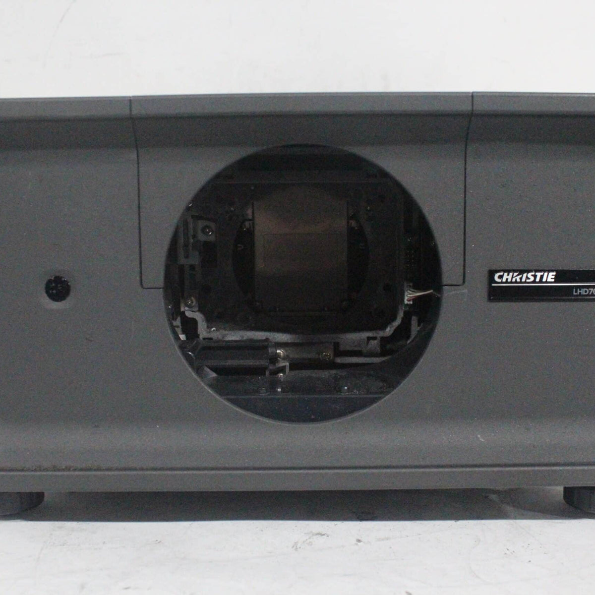 Christie LHD700 Projector & Hardware (561 Hours) w/ Anvil Wheeled ...