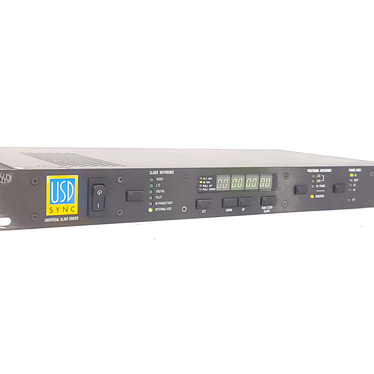Digidesigns 1RU Universal Slave Driver Synchroniser – AVGear.com