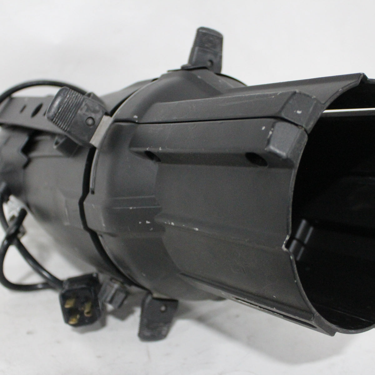 ETC Source 4WRD LED Leko – AVGear.com