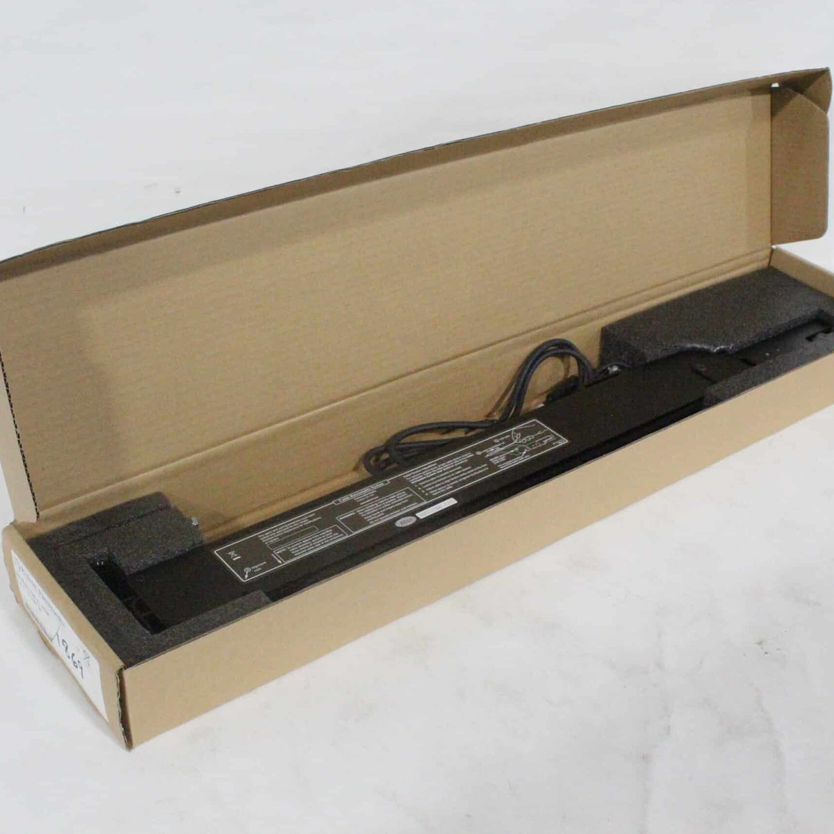 Extron Retractor XL HDMI – AVGear.com