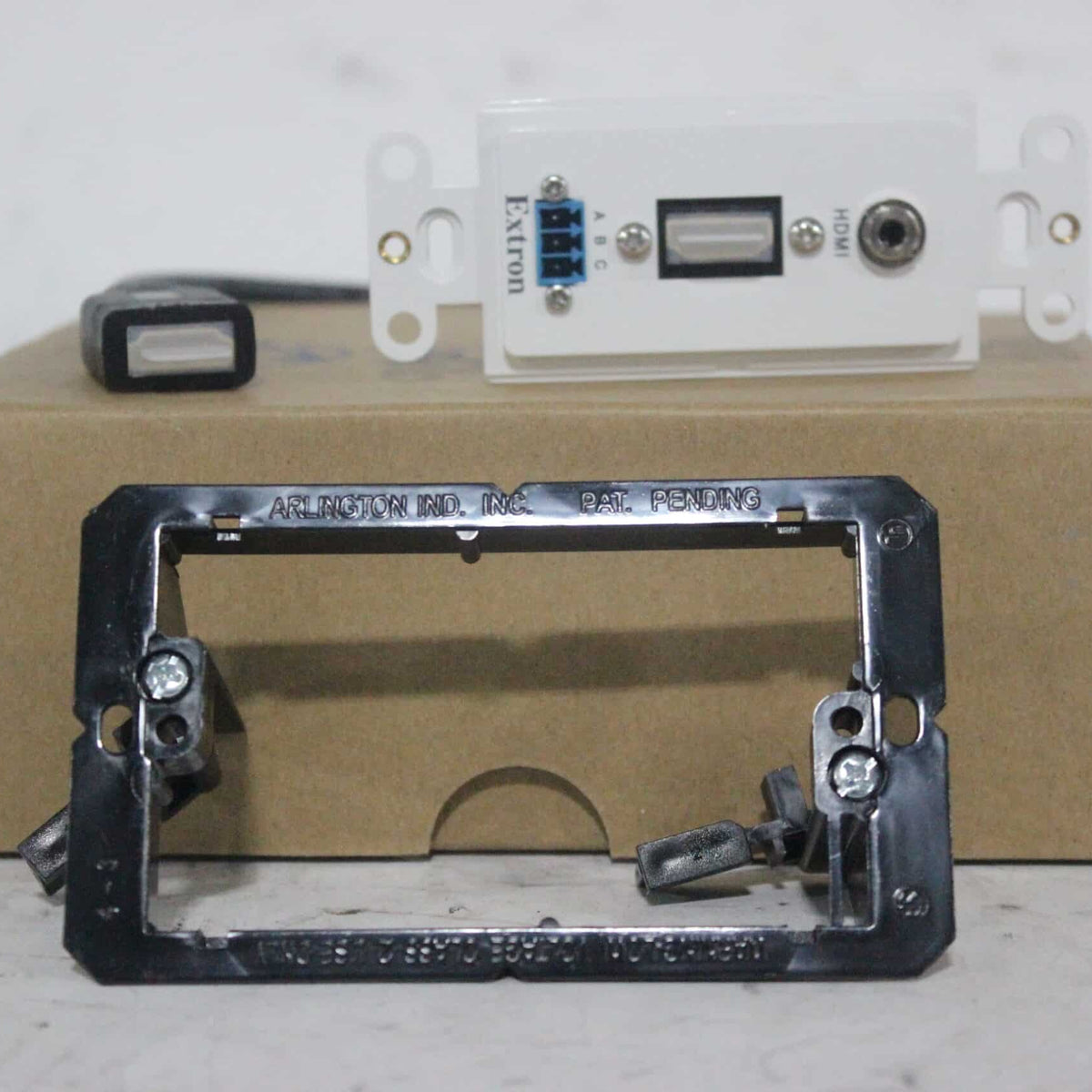 Extron WPD 110 A HDMI W IR w/ Audio Captive Screw and Control – AVGear.com