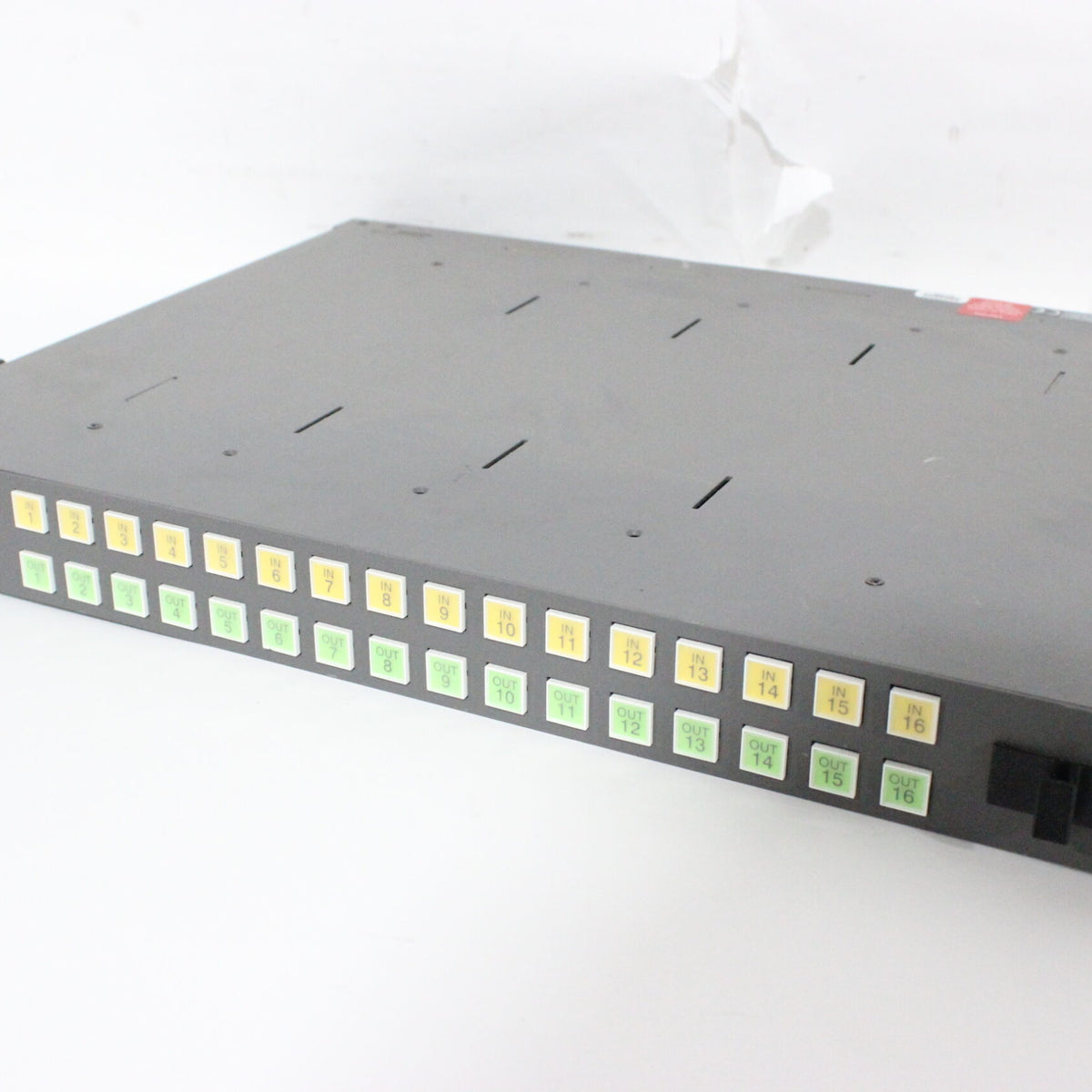 ISIS Innovation 16x16 SDI Matrix Router – AVGear.com