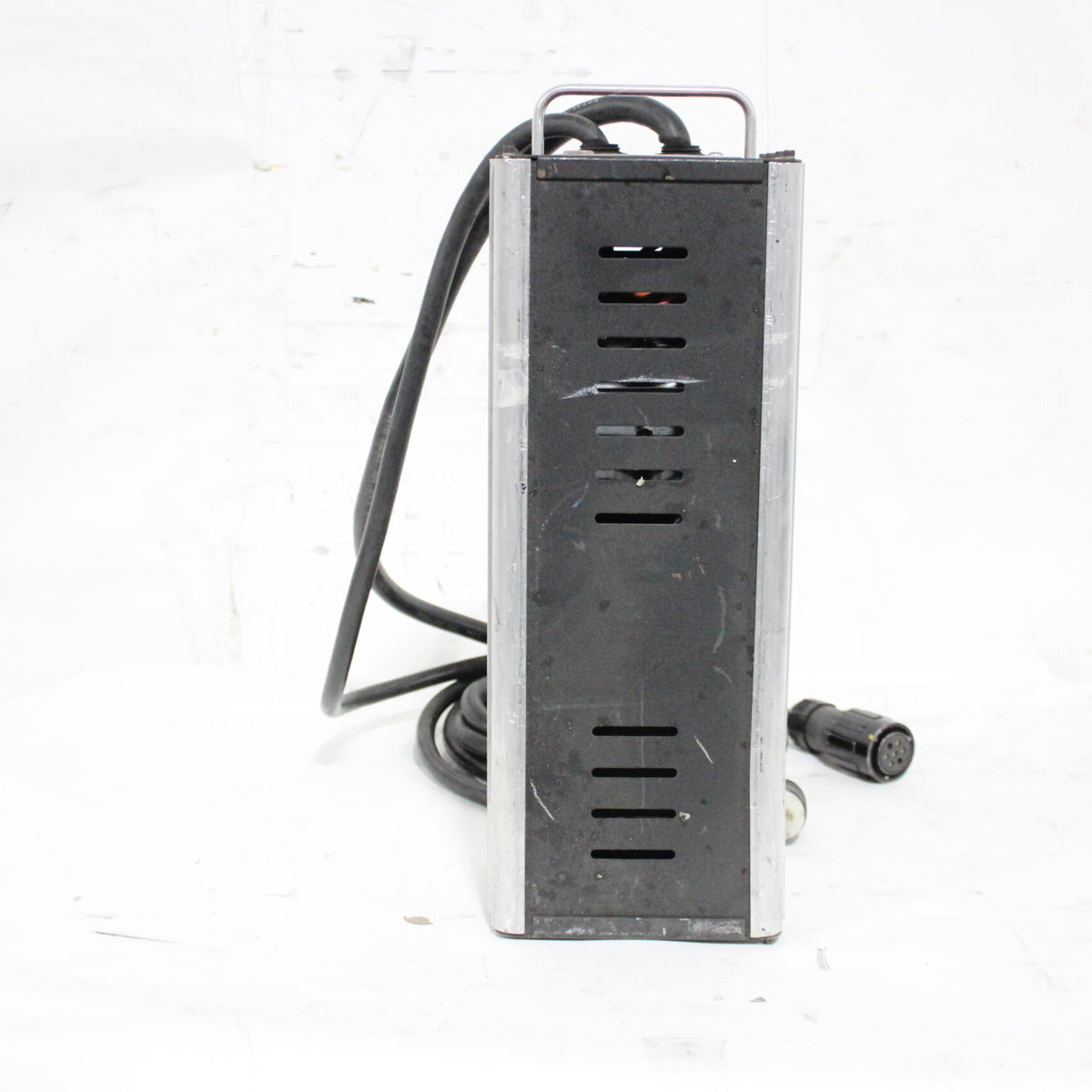 Lycian 927 M2 FollowSpot Magnetic Ballast - 1200W Lamps – AVGear.com