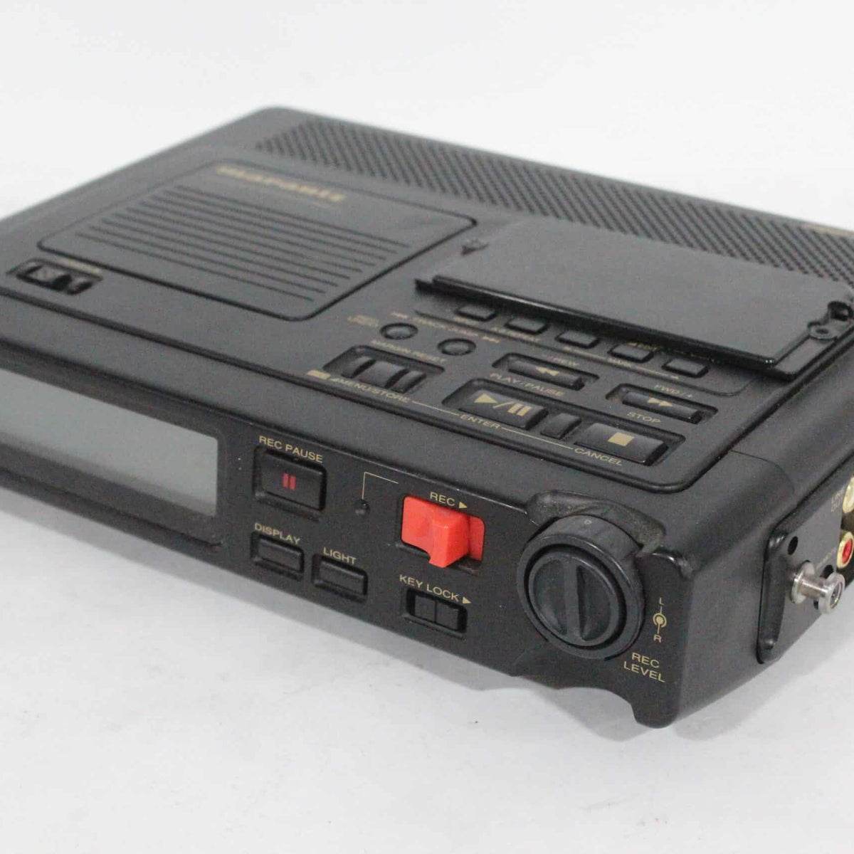 Marantz PMD670 Professional Compact Flash Recorder – AVGear.com