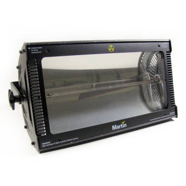 Martin Lighting Atomic 3000 208V Strobe Light – AVGear.com