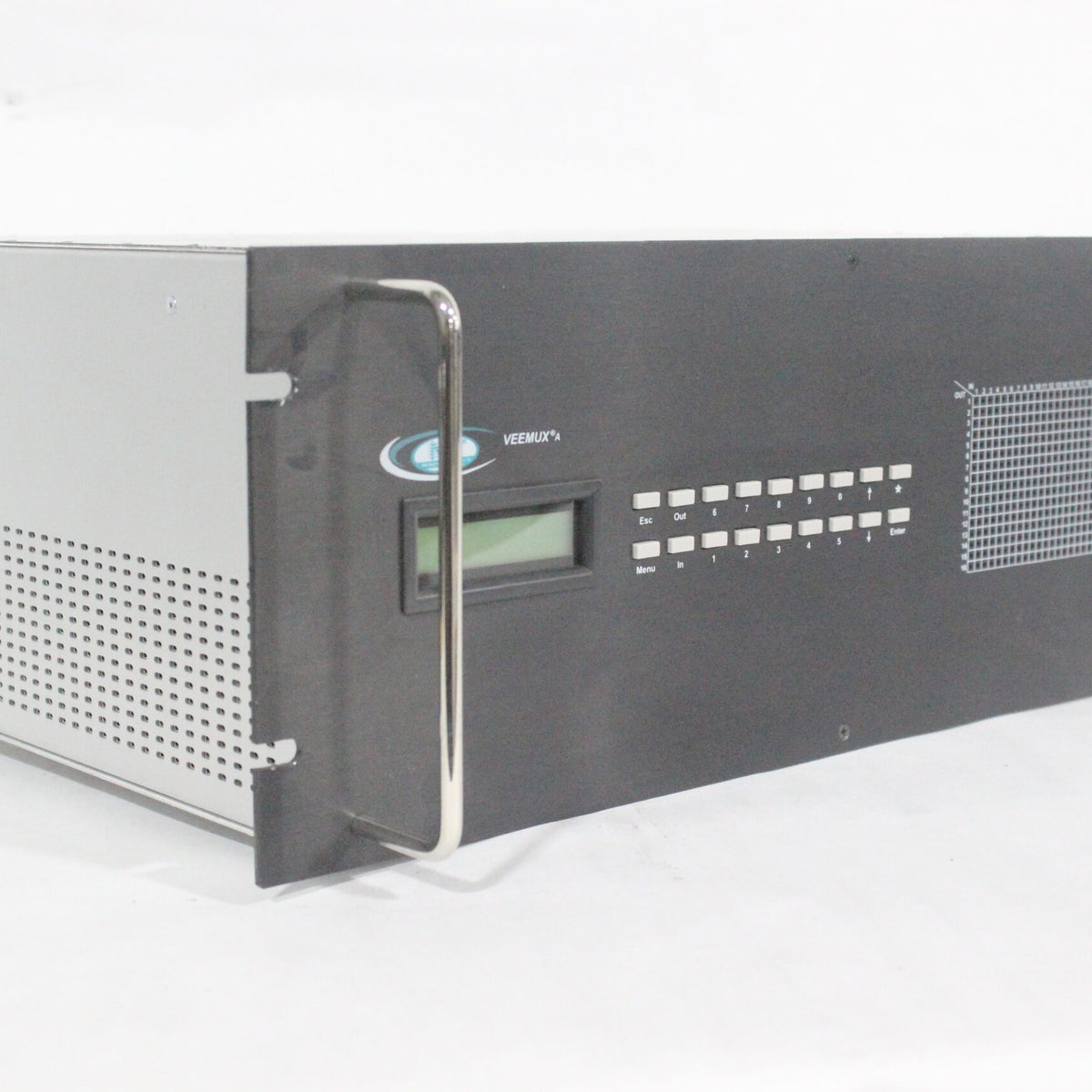 NTI Veemux SM-32x16-15V-LCD Matrix Video Switcher – AVGear.com