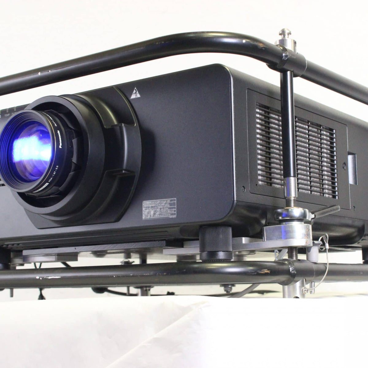 Panasonic 20K PT-DZ21K2 DLP Projector – AVGear.com