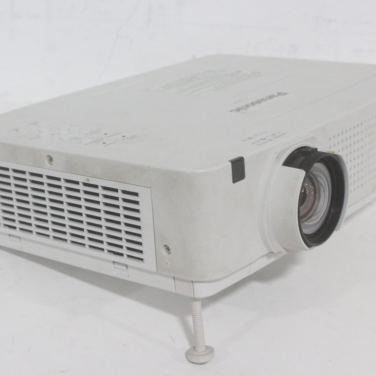 Panasonic PT-VW330OU WXGA LCD Projector – AVGear.com