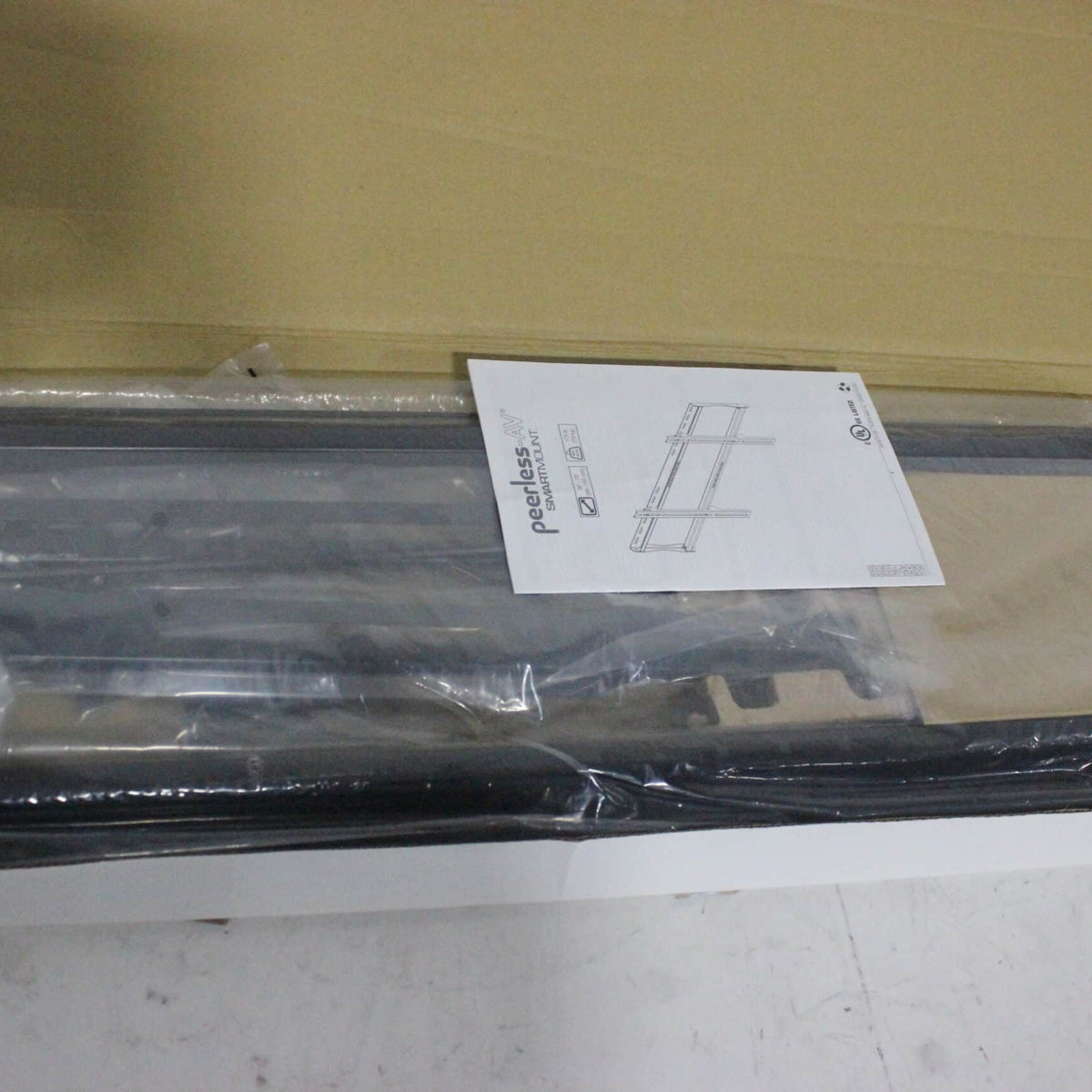 Peerless SF650P SmartMount Universal Flat Wall Mount for 39"-75" Displ ...