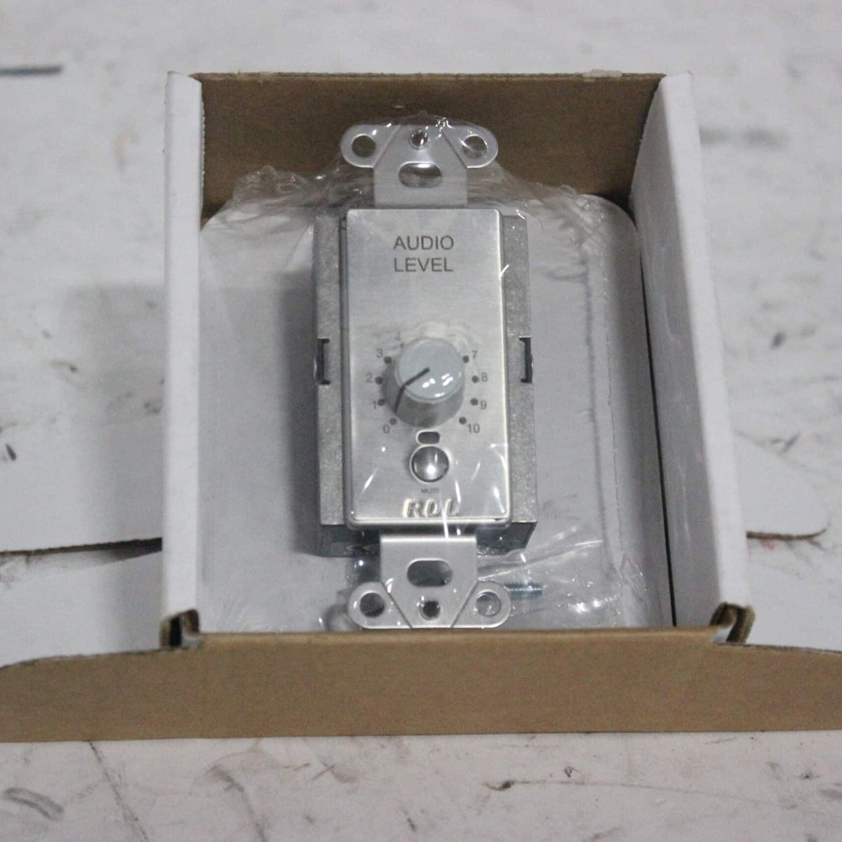 RDL RLC10KMS Remote Level Rotary Control w/ Muting for RDL VCA Modules ...