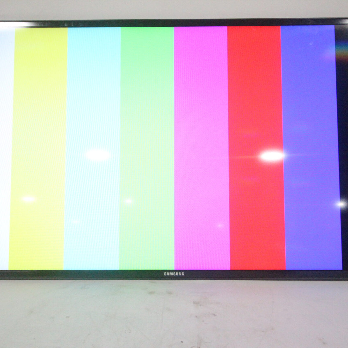 Samsung DM48E 48" 1080p Direct-Lit LED Display – AVGear.com