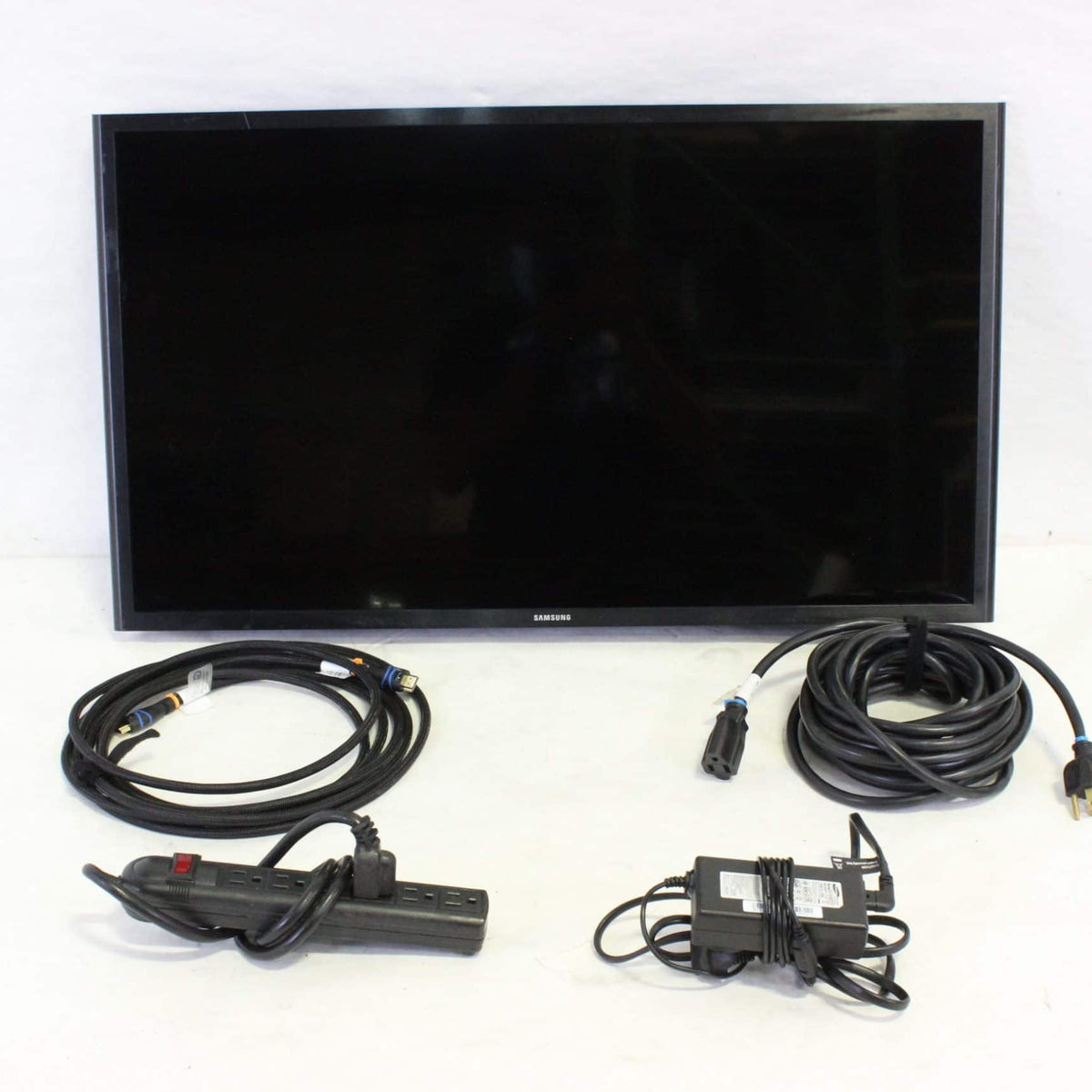 Samsung UN32J5205AF 32" LED TV – AVGear.com