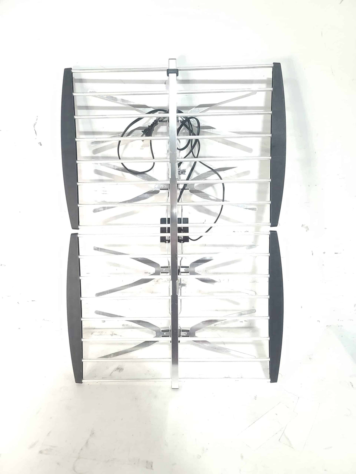 Xtreme Signal HDB4X 4-Bay Bowtie VHF/UHF TV Antenna in Original Box ...