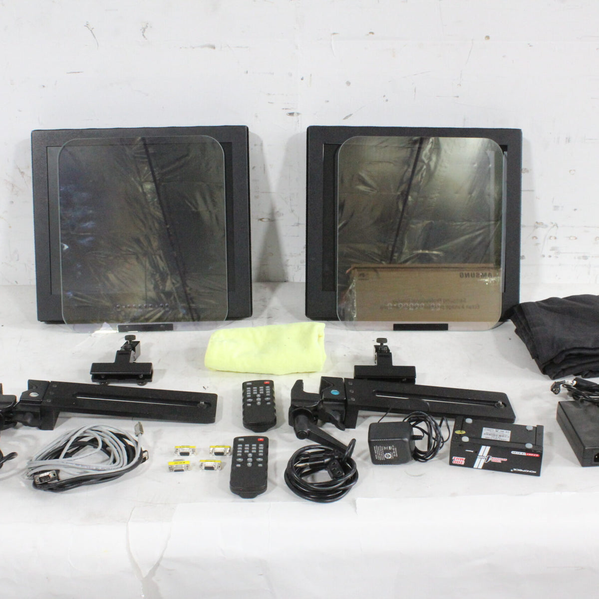 i-Tech NMH-1700 LCD Teleprompter Panels – AVGear.com